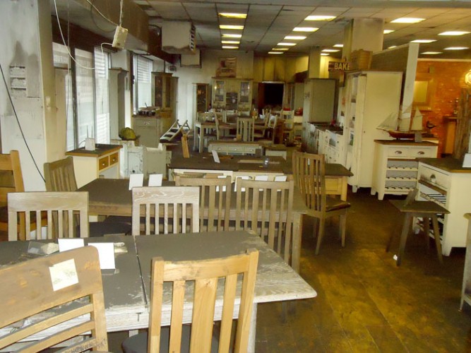 Besp-Oak Furniture - Thompson & Bryan